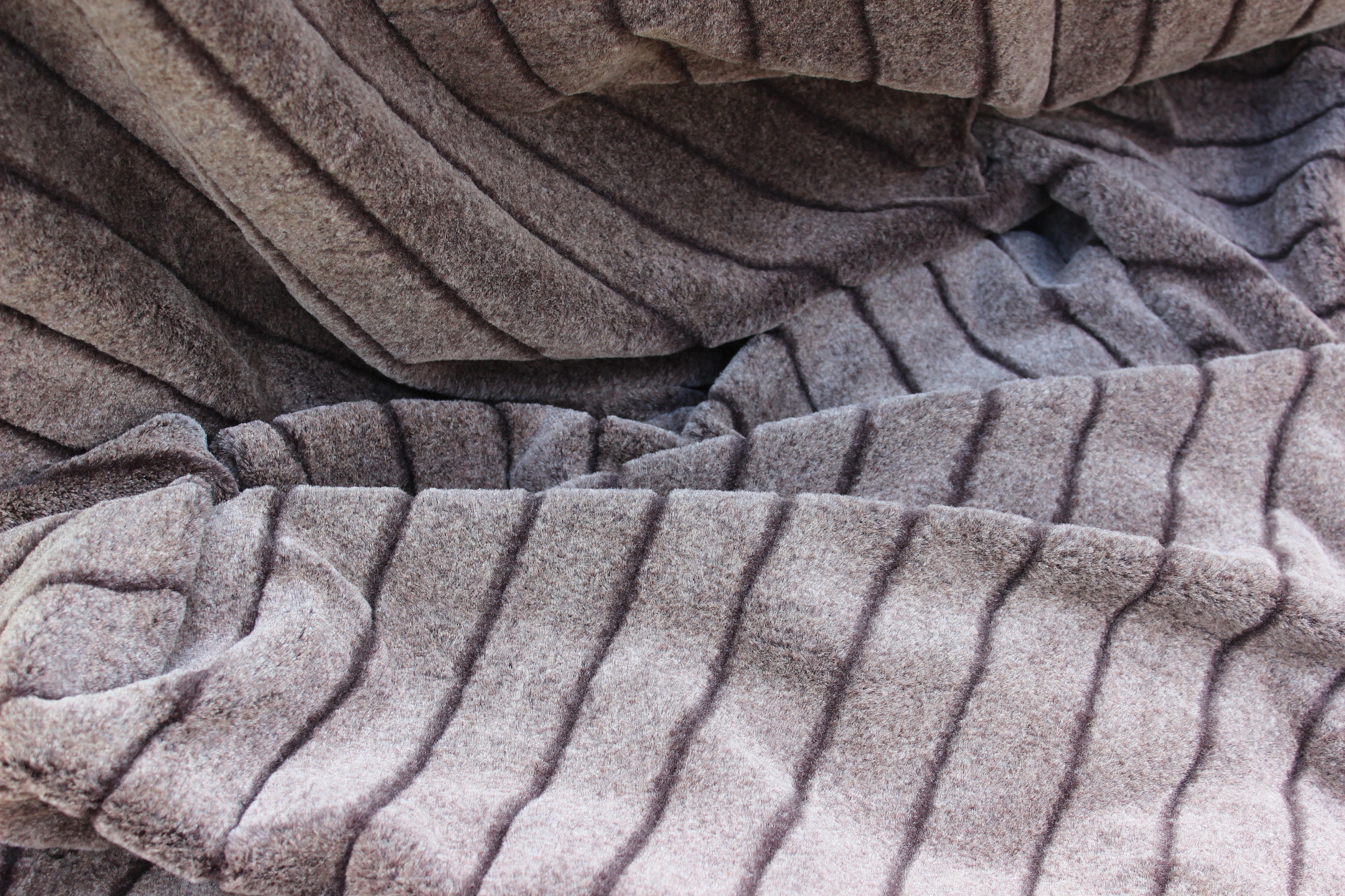 Faux Fur Fabric, Soft Minky Faux Fur Plush Fabric, Imitation Mink Faux ...