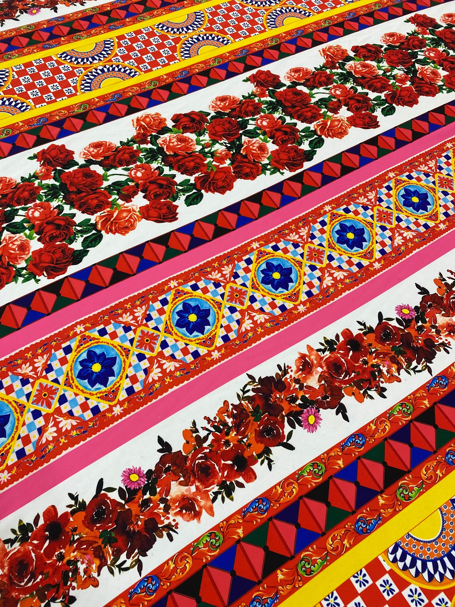 Sicilian Pattern Silky Crepe Fabric Floral Pattern Fabric - Etsy