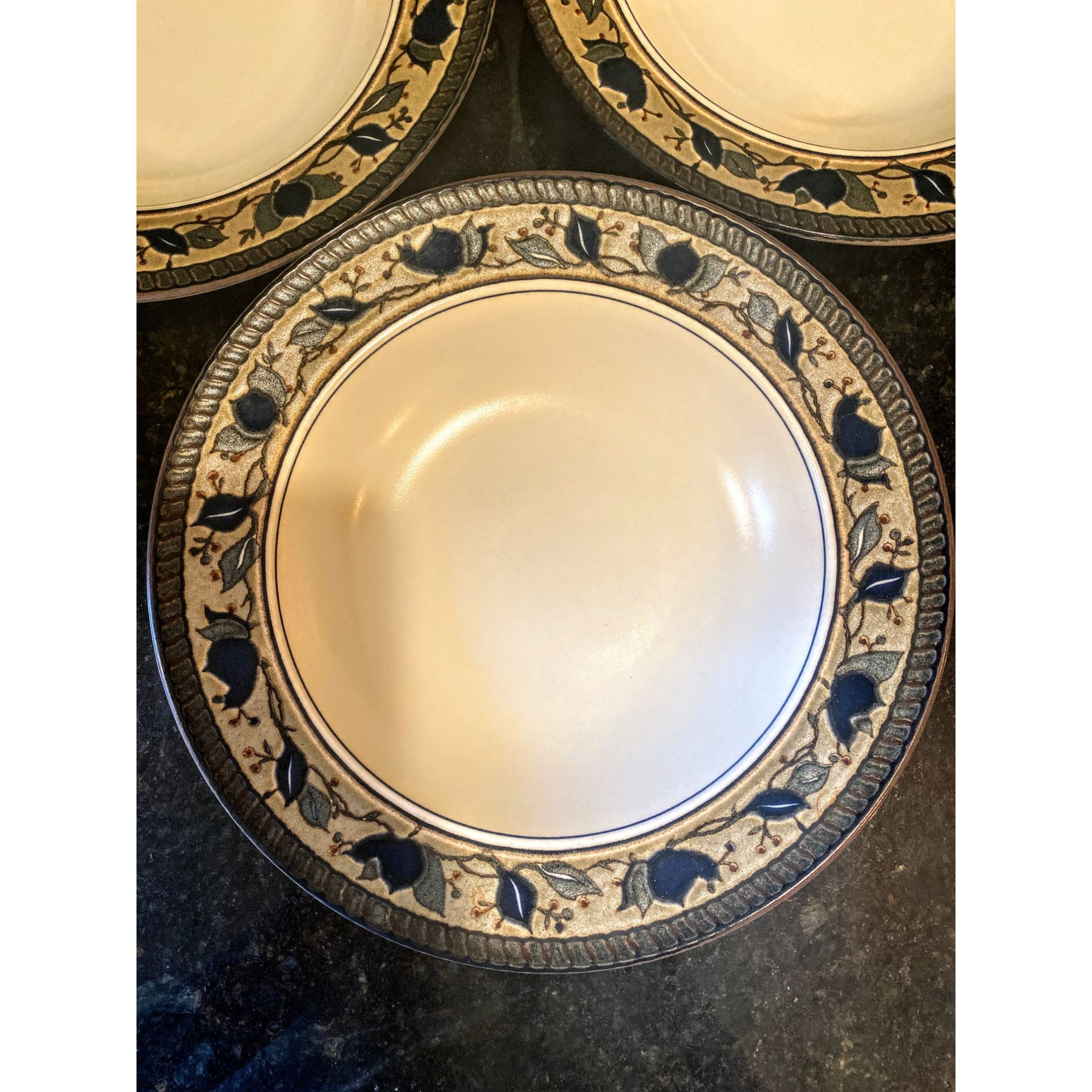 Mikasa Intaglio arabella Salad Bowls, CAC01 qty. 3 - Etsy