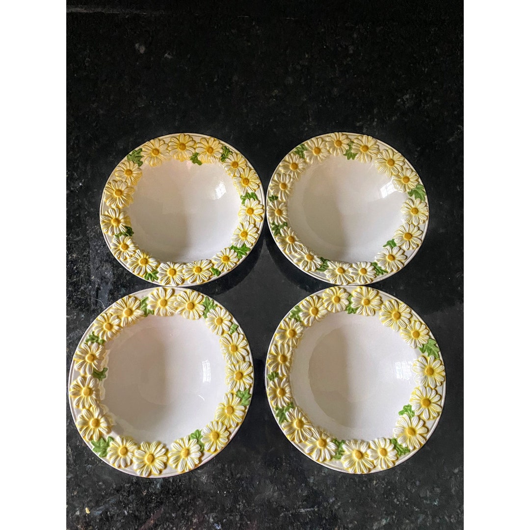 Daisy, 6" Ceramic Bowls by Mama, 1976, (qty. 4) - Etsy