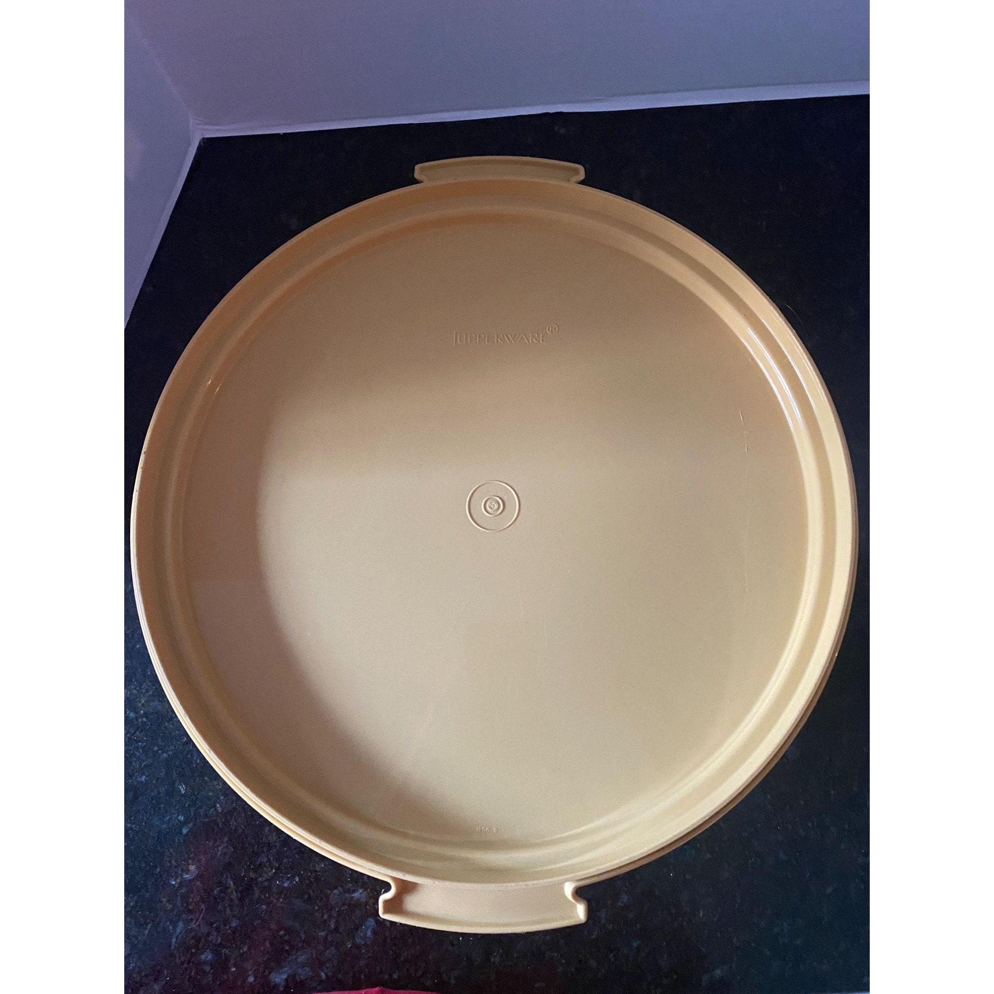 Tupperware 13 D Harvest Gold Cake Carrier/keeper 1256-5 With Handle ...