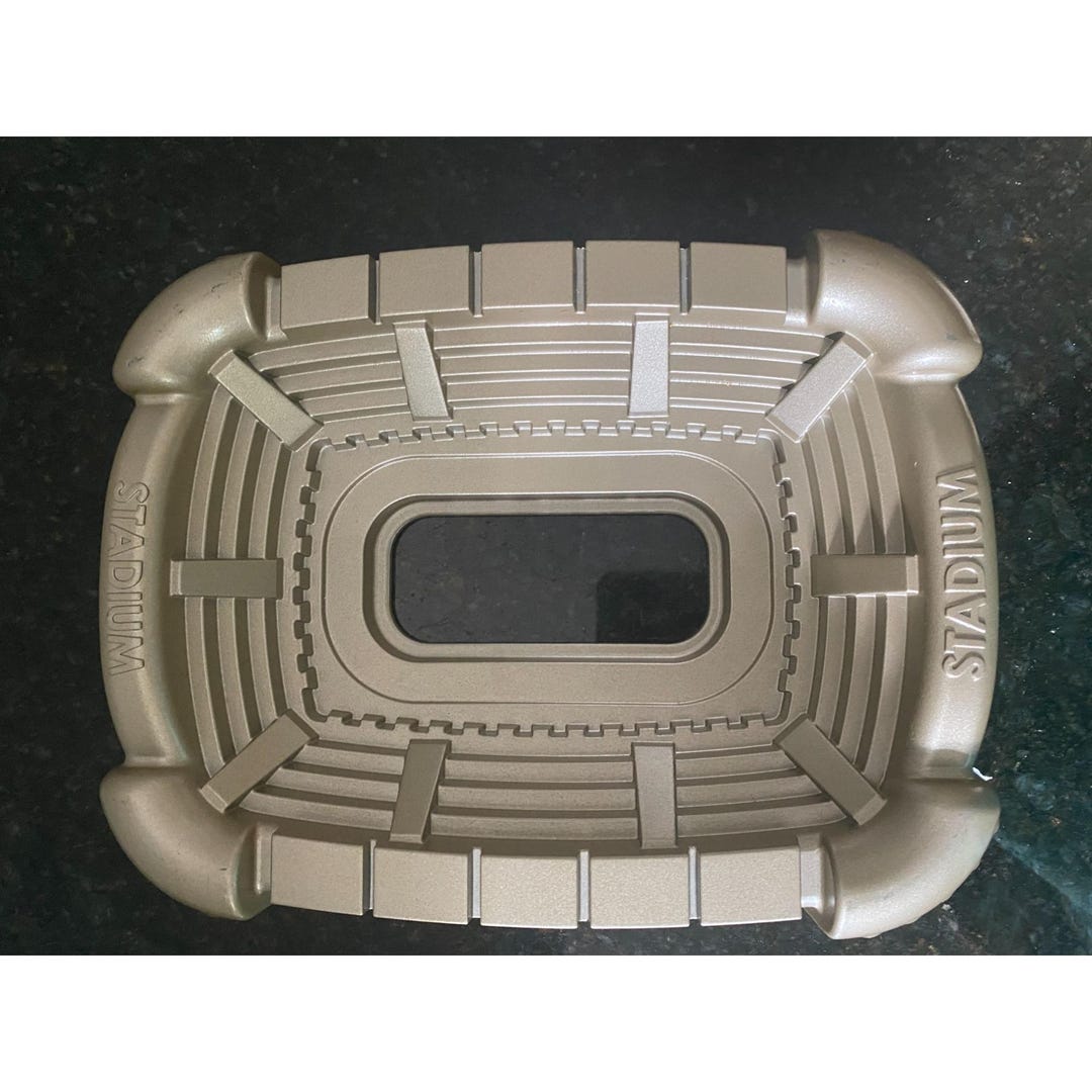 Nordic Ware Aluminum Stadium, Made in USA - Etsy