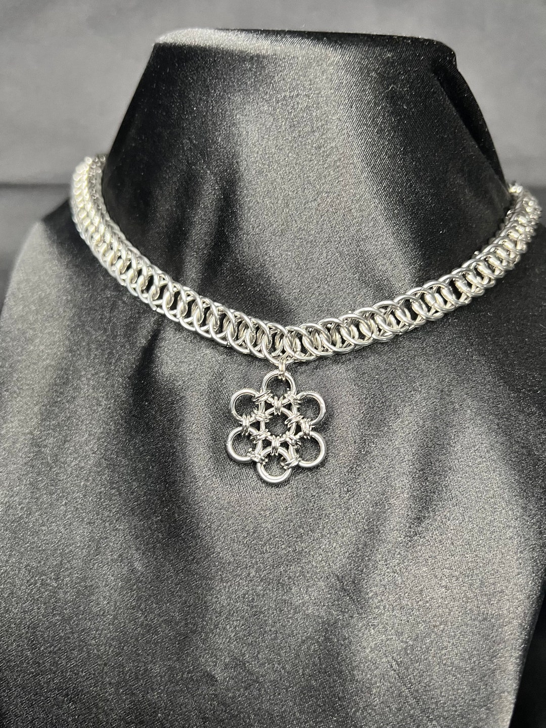 Chainmail Flower Necklace, Chainmail Necklace - Etsy