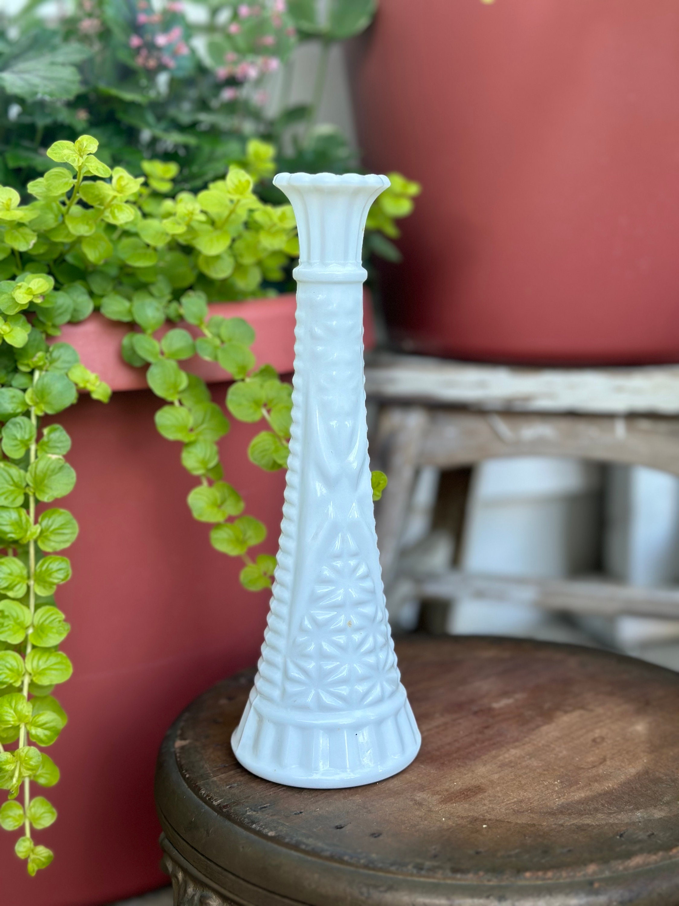 Anchor Hocking Milk Glass Vase, Vintage White Glass Vase, Midcentury ...