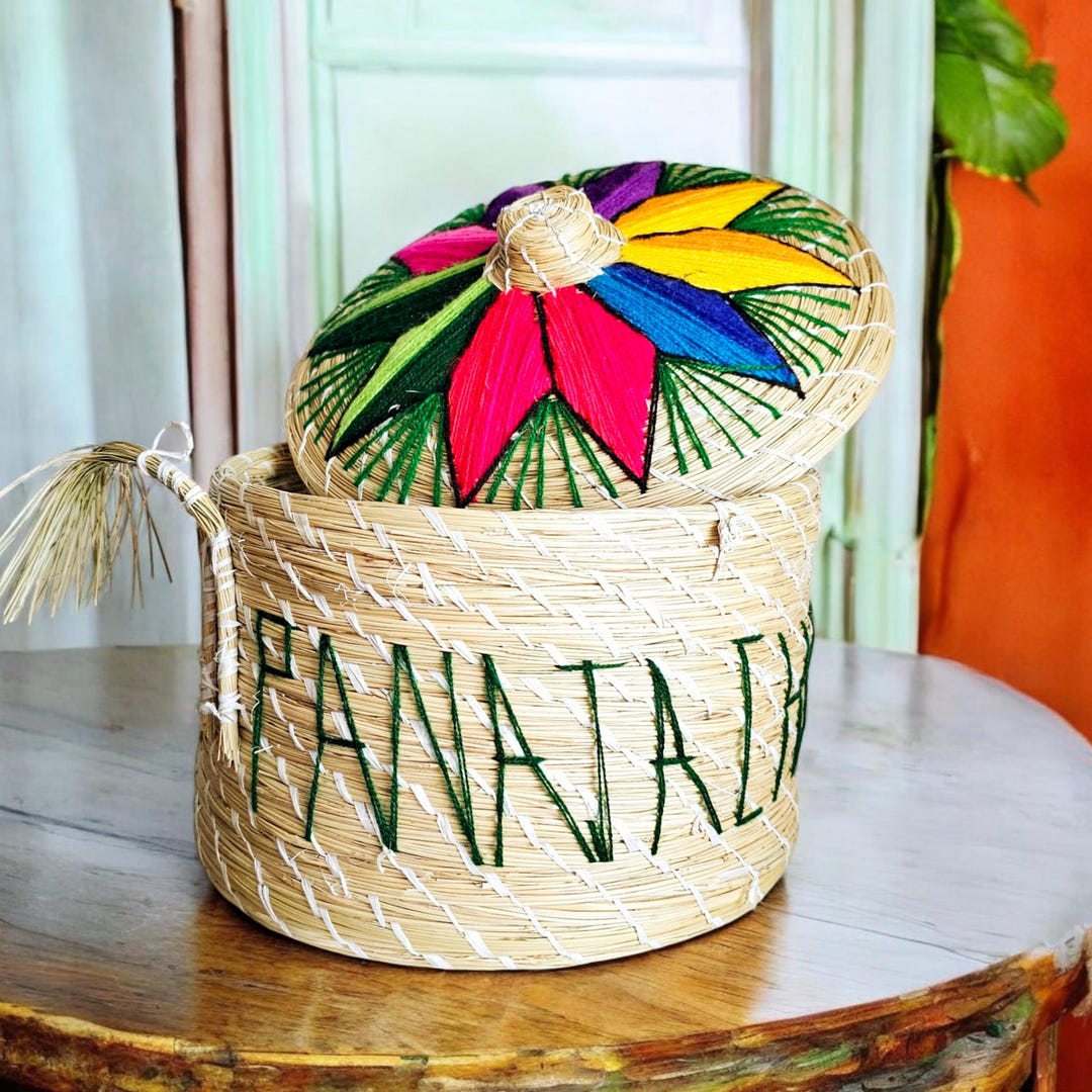 Vtg Guatemalan Folk Art Lidded Basket Hand Woven Raffia Sweet Grass ...