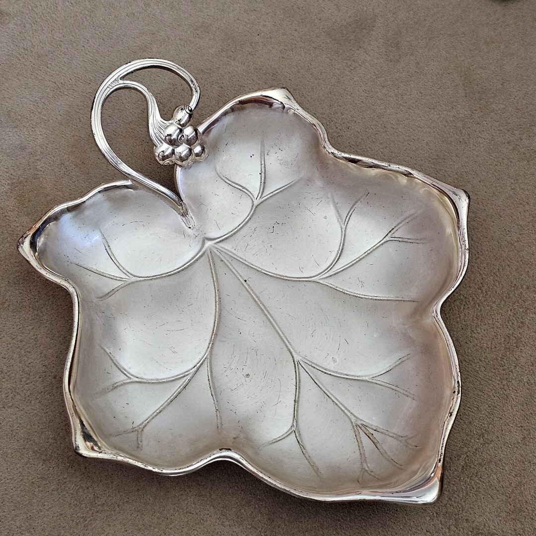 Vintage Grape Leaf Shaped Silverplate Footed Trinket or Candy Dish ...