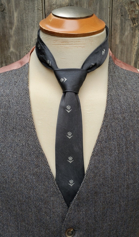 Ethereal Vintage Brushed Steel Necktie by "Falbru" - Gem