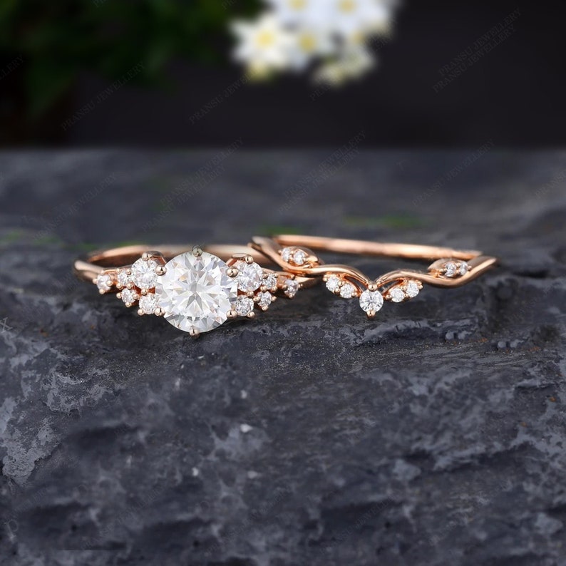 Engagement Ring Set Round Cut Moissanite Diamond Ring With Curved ...