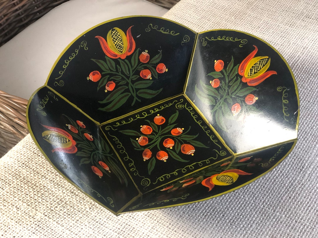 Hand Painted Black Tole Metal Fruit Bowl - Etsy