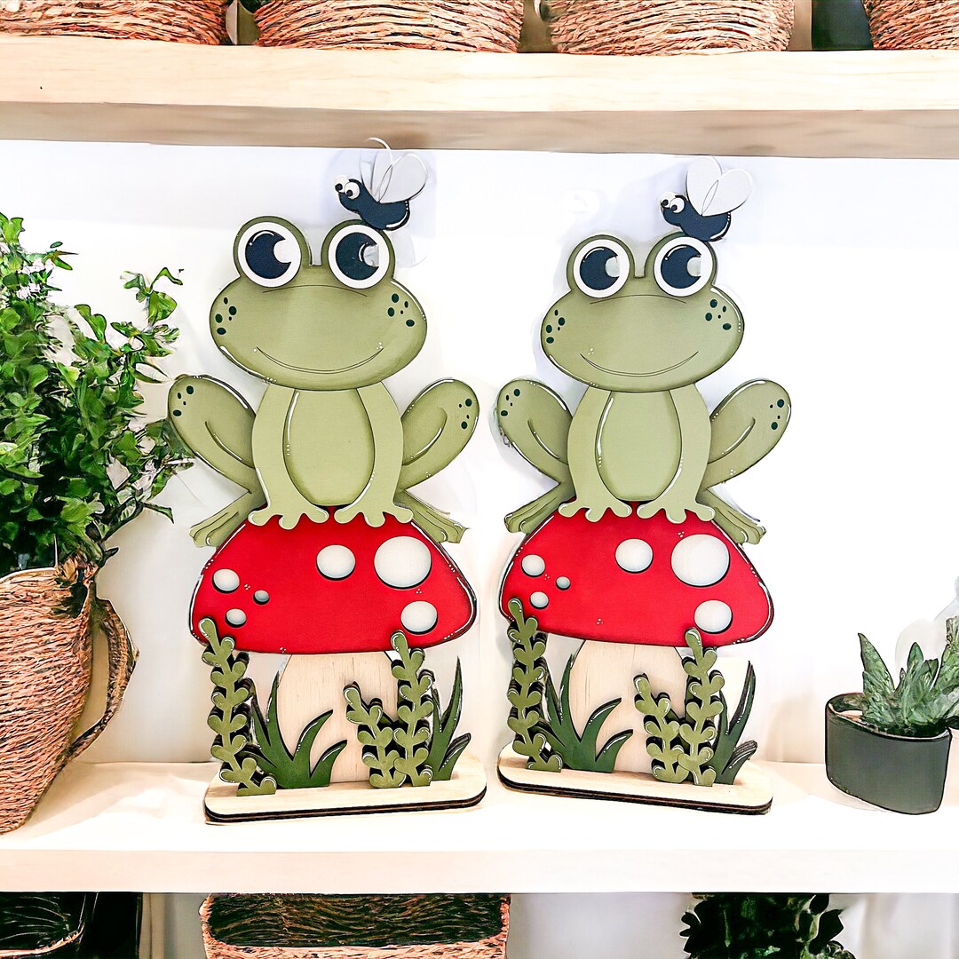 Standing Frog With Mushroom/mushroom Decor - Etsy