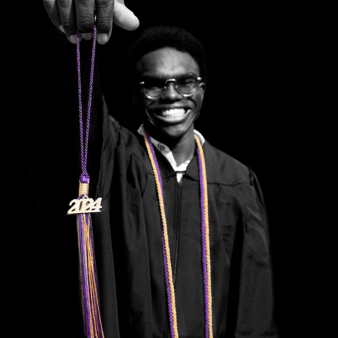 Graduation Pictures/ Touch up Photo Editing, Photoshop - Etsy