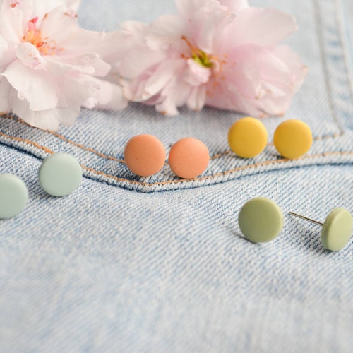 Summer Stud Packs - Etsy