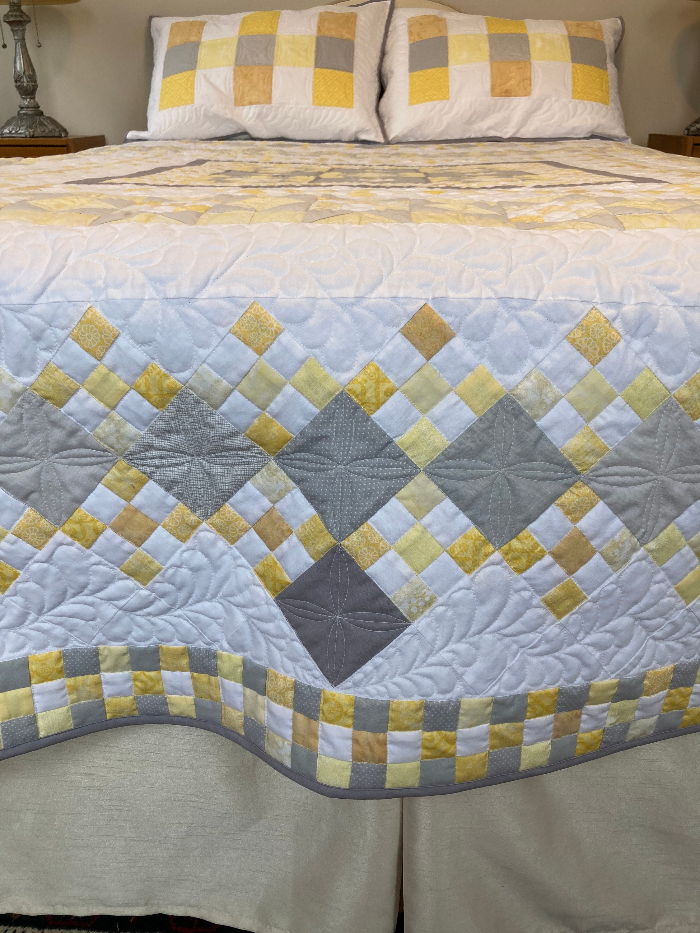 Handmade, Custom Quilted Full Sized Quilt - Etsy