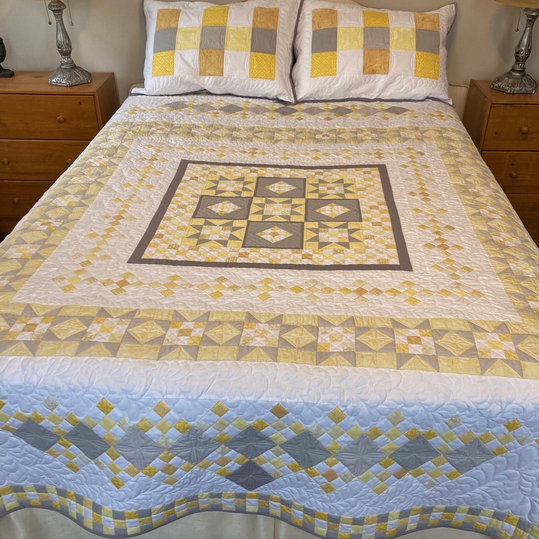 Handmade, Custom Quilted Full Sized Quilt - Etsy