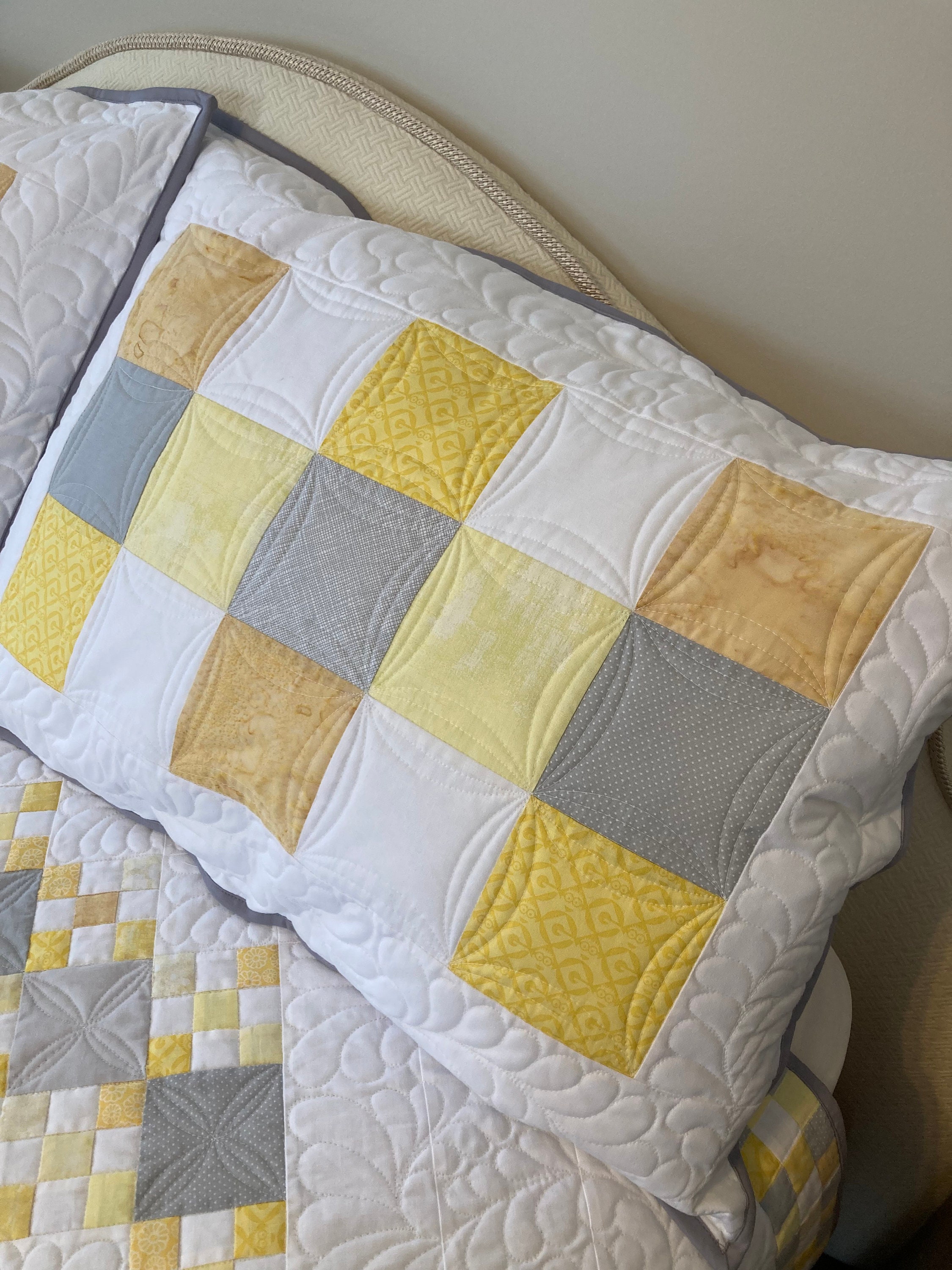 Handmade, Custom Quilted Full Sized Quilt - Etsy