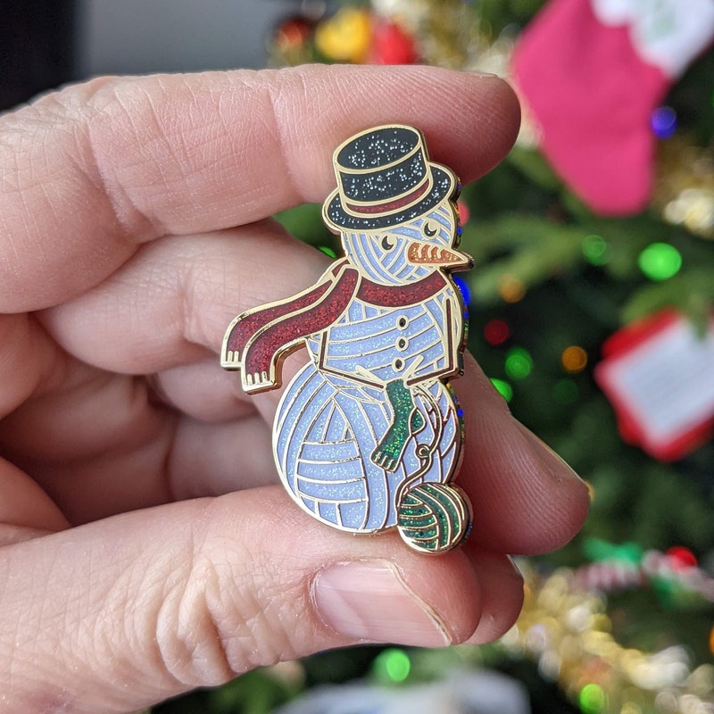 Yarn Enamel Pin - Etsy