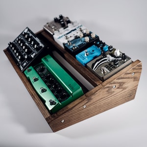 Desktop Pedalboard / Angled Pedalboard / Guitar Pedals Display ...