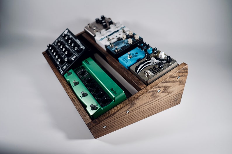 Desktop Pedalboard / Angled Pedalboard / Guitar Pedals Display ...