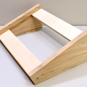 Native Instruments Maschine Stand // Desktop Rack for Maschine Plus or ...