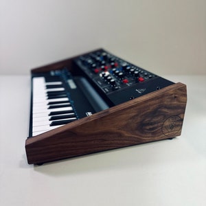 Arturia Keystep and Synth Rack Stand Behringer Pro-800, Model D ...