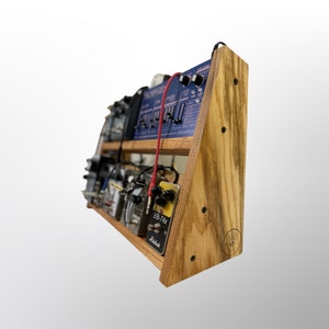 Vertical Desktop Pedalboard / Effects Pedal Stand / Guitar Pedals ...