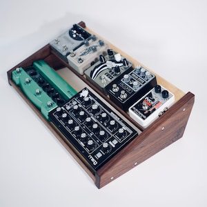 Desktop Pedalboard Effects Pedal Stand for Home Recording - Etsy