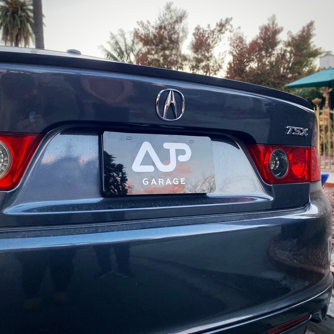 Custom Magnetic Metal License Plate Tag Cover With Custom Vinyl Design ...