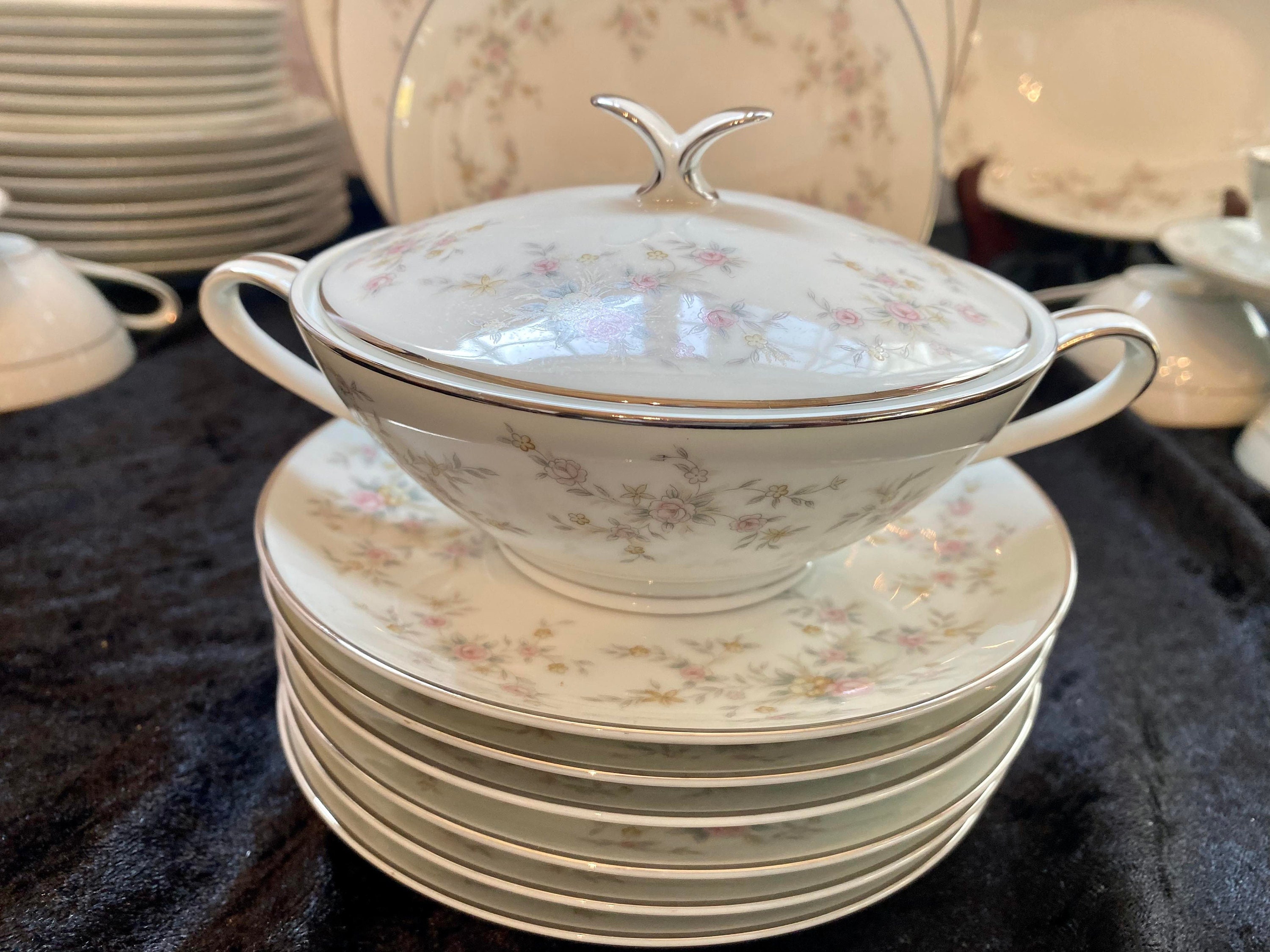 Noritake Elegant Pink and Yellow Floral Arlene 5802 Fine China 45 ...