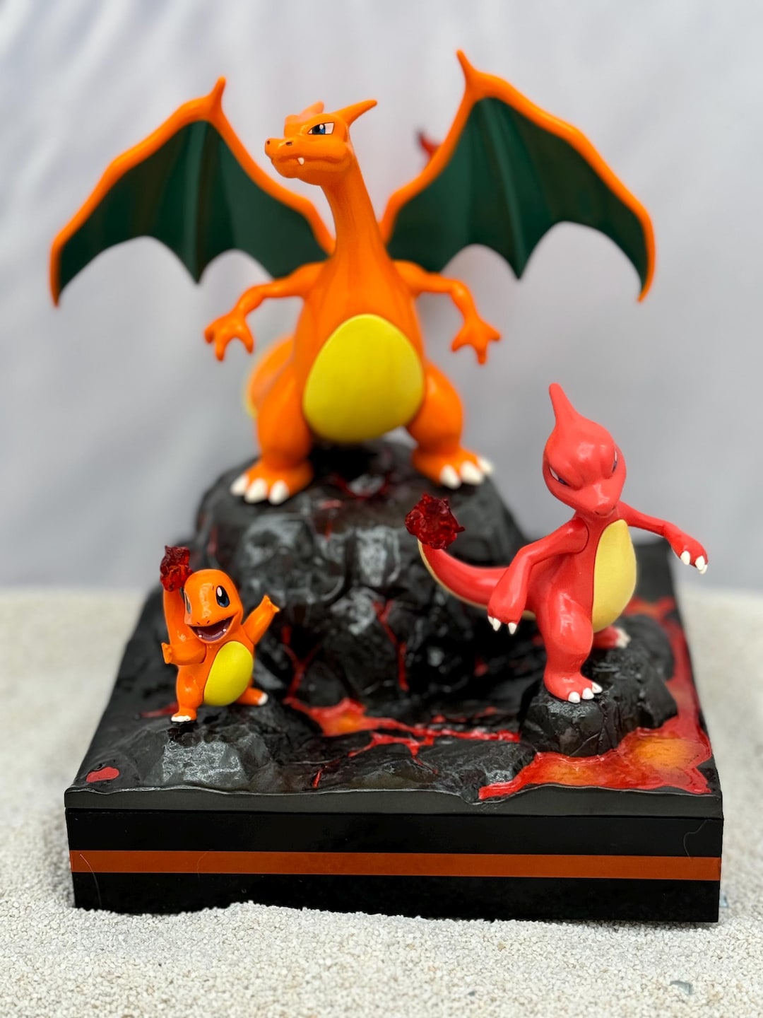 Charizard Premium Diorama - Etsy