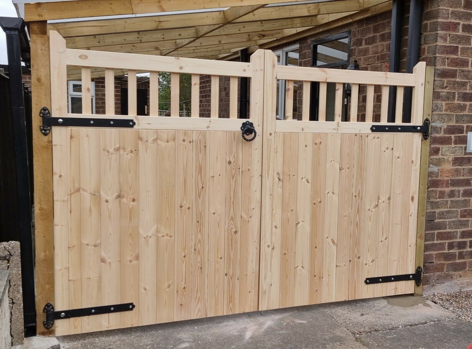 Cottage Driveway Gates Wooden Durham Hardwood Driveway Gates | Eye