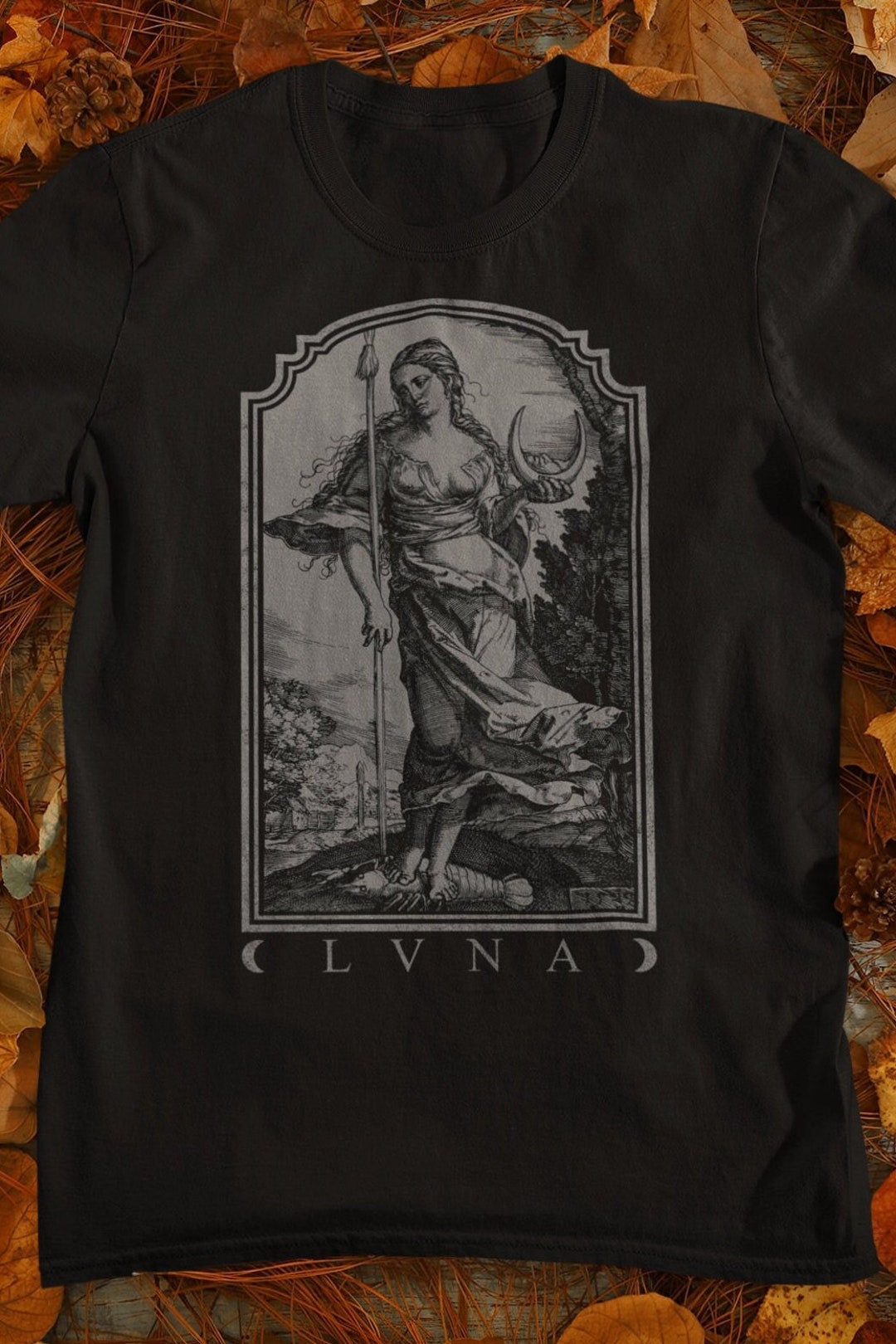 Luna, Roman Goddess of the Moon, Nocturnal Magic, Secrets, & Mysteries ...