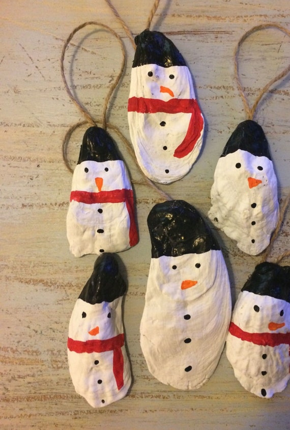 Painted Snowman Oyster Shells