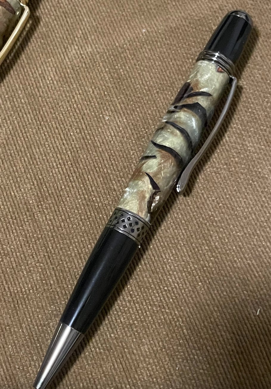 Custom Pine Cone and Resin Tiger Stripes mesa Ink Pen - Etsy
