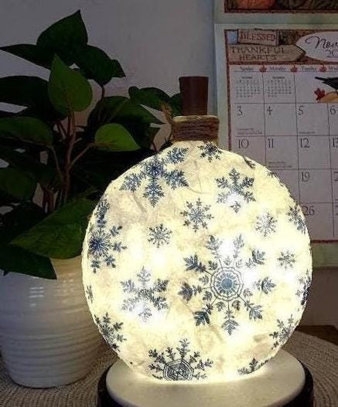 WINTER/SNOWFLAKE Light-up Bottle, Snowflake Lit Bottle, Lighted Decor ...