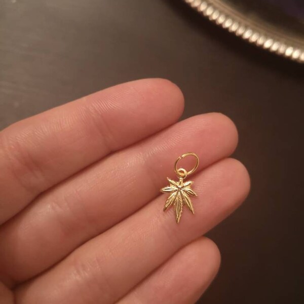 Weed Necklace - Etsy