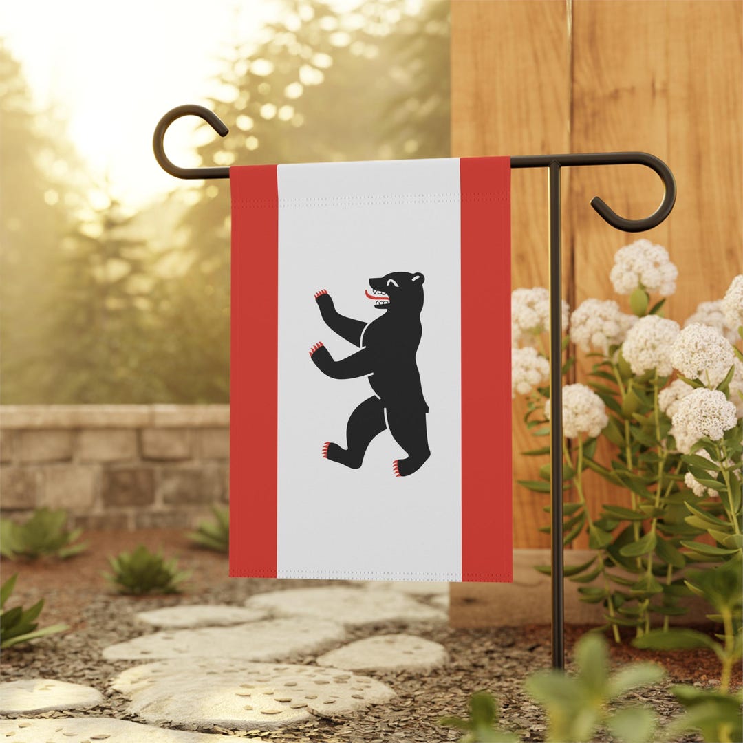 Garden Flag, Berlin City Garden Decor, Outdoor House Banner, Yard Sign ...