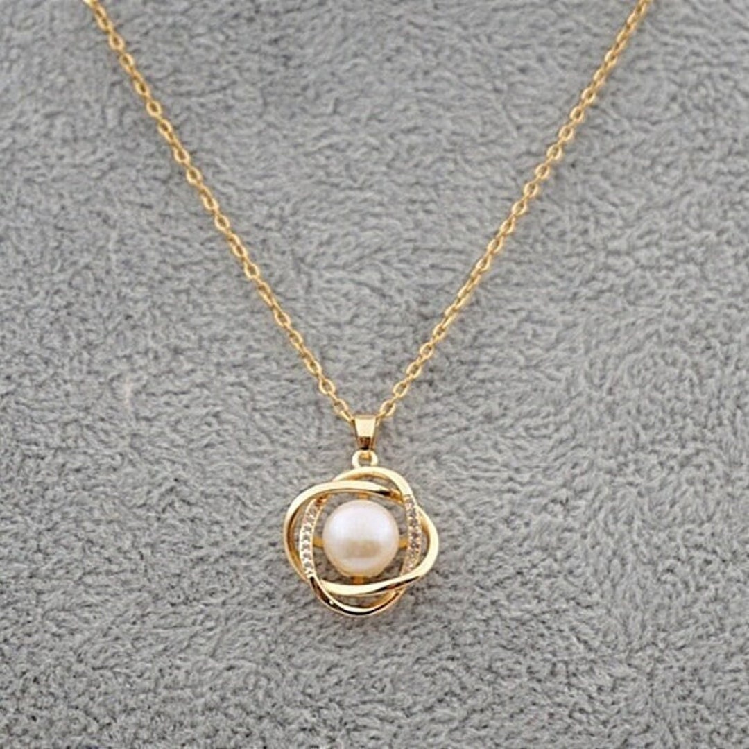 Collier femme avec pendentif géométrique avec perle en acier - Etsy France