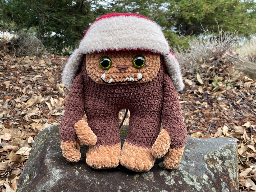 Crochet Amigurumi Bigfoot Sasquatch Doll With Lumberjack Hat - Etsy