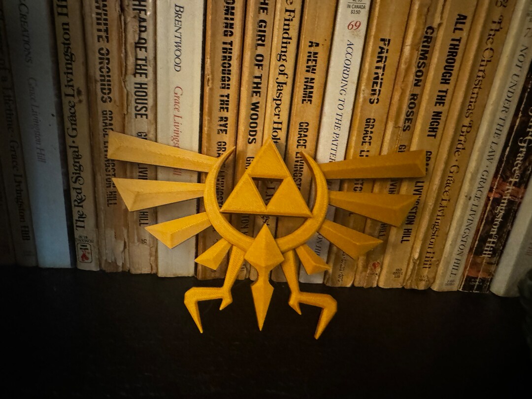 Zelda Hyrule Emblem - Etsy