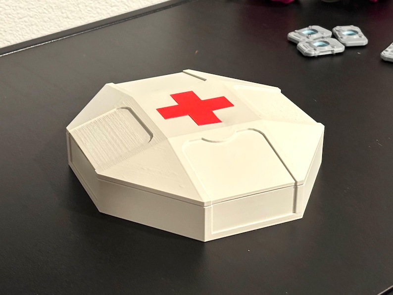 Halo Combat Evolved Health Pack Medical Kit UNSC Wound Treatment ...