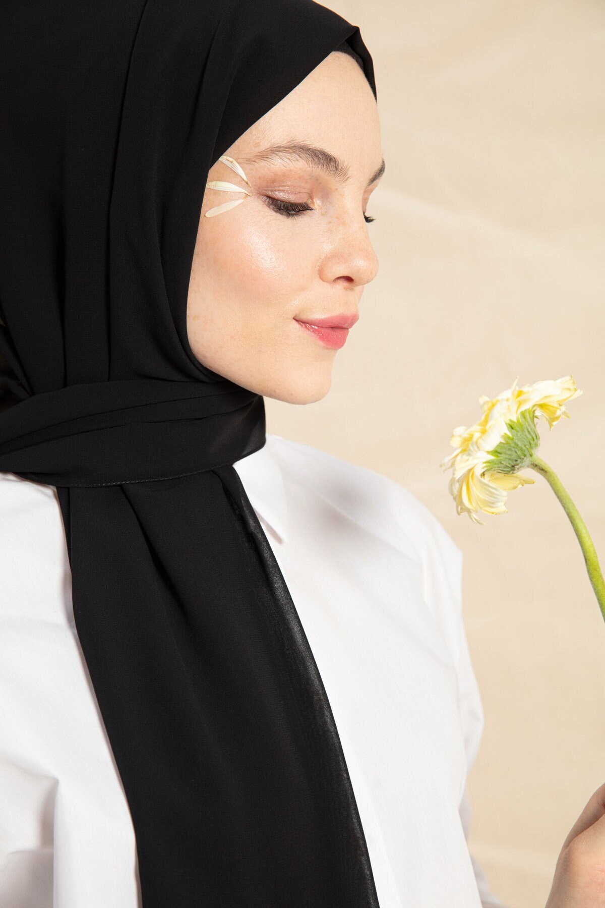 Chiffon Luxury Premium Hijab Scarf, Quality Chiffon Hijab Plain Scarf ...