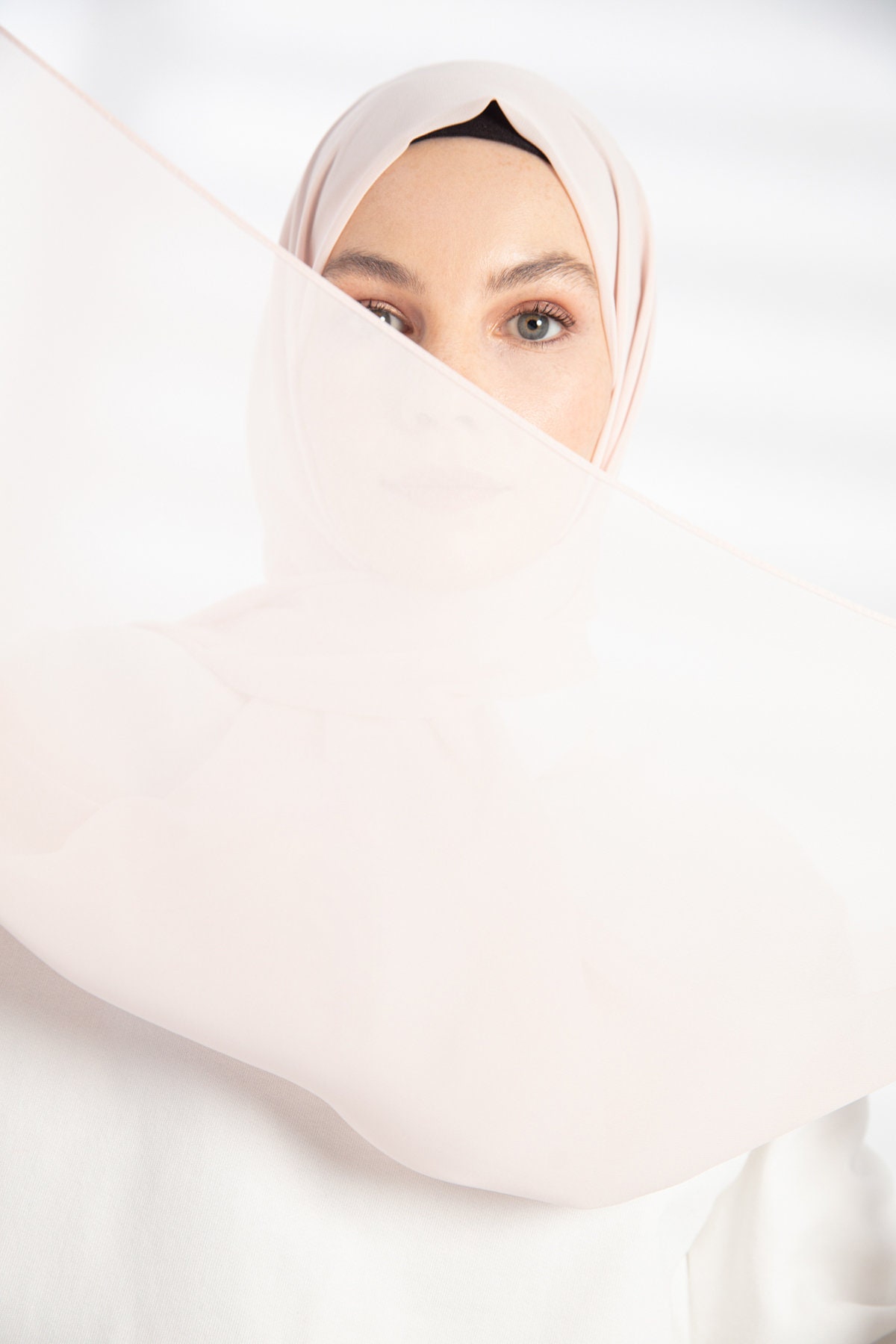 Chiffon Luxury Premium Hijab Scarf, Quality Chiffon Hijab Plain Scarf ...