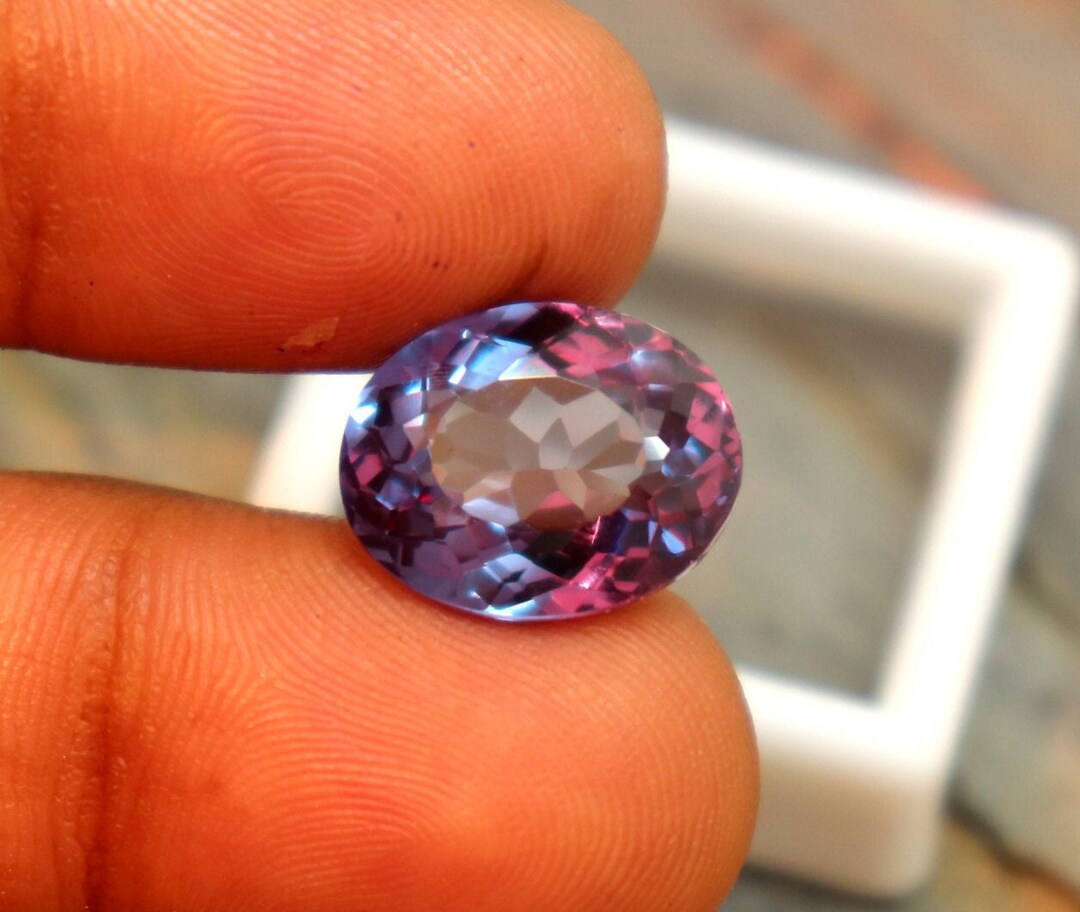 Color Changing Alexandrite Oval Cut Stone 9CT Faceted Alexandrite ...