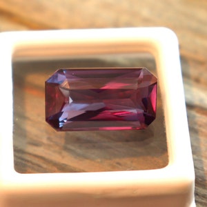 Precious Rare Found Natural Alexandrite Stone AAA Genuine Alexandrite ...