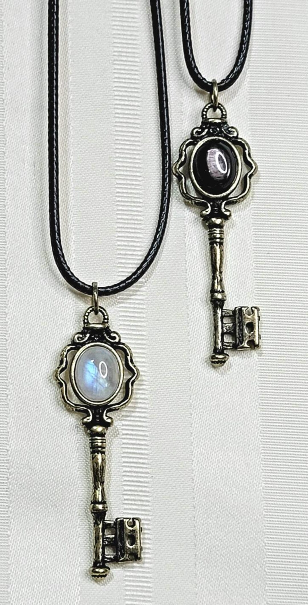 Hypersthene & Moonstone key to the Heart Pendant Antique Copper - Etsy