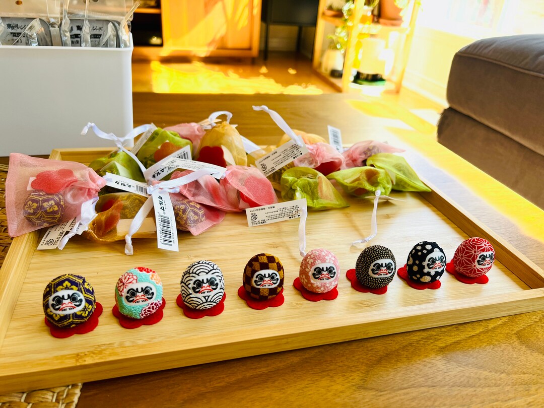 Tiny DARUMA Amulet | Mini Daruma | Japanese Decoration Omamori - Etsy