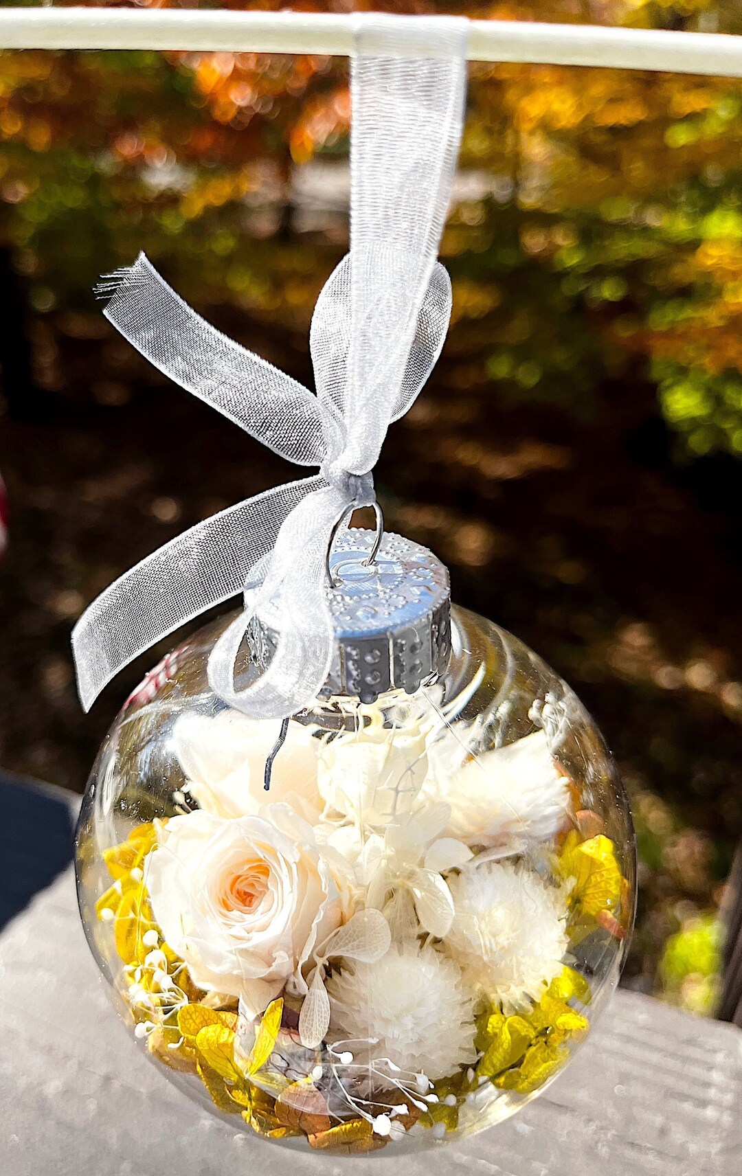 Preserved Roses & Hydrangea Bauble: Natural Flower Arrangement - Etsy