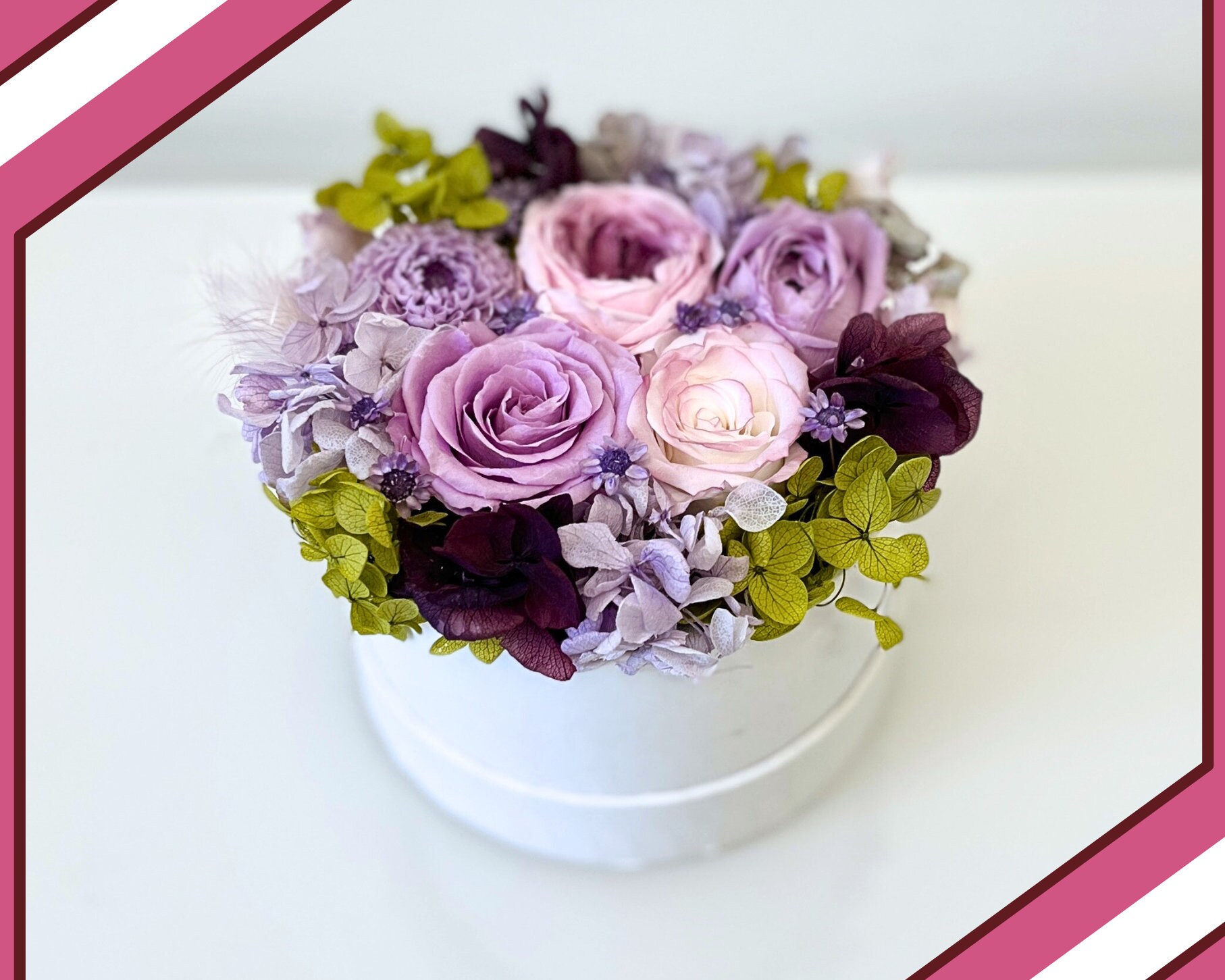 LUXURY PURPLE MIX Round Rose Box With Purple and Green Hydrangea ...