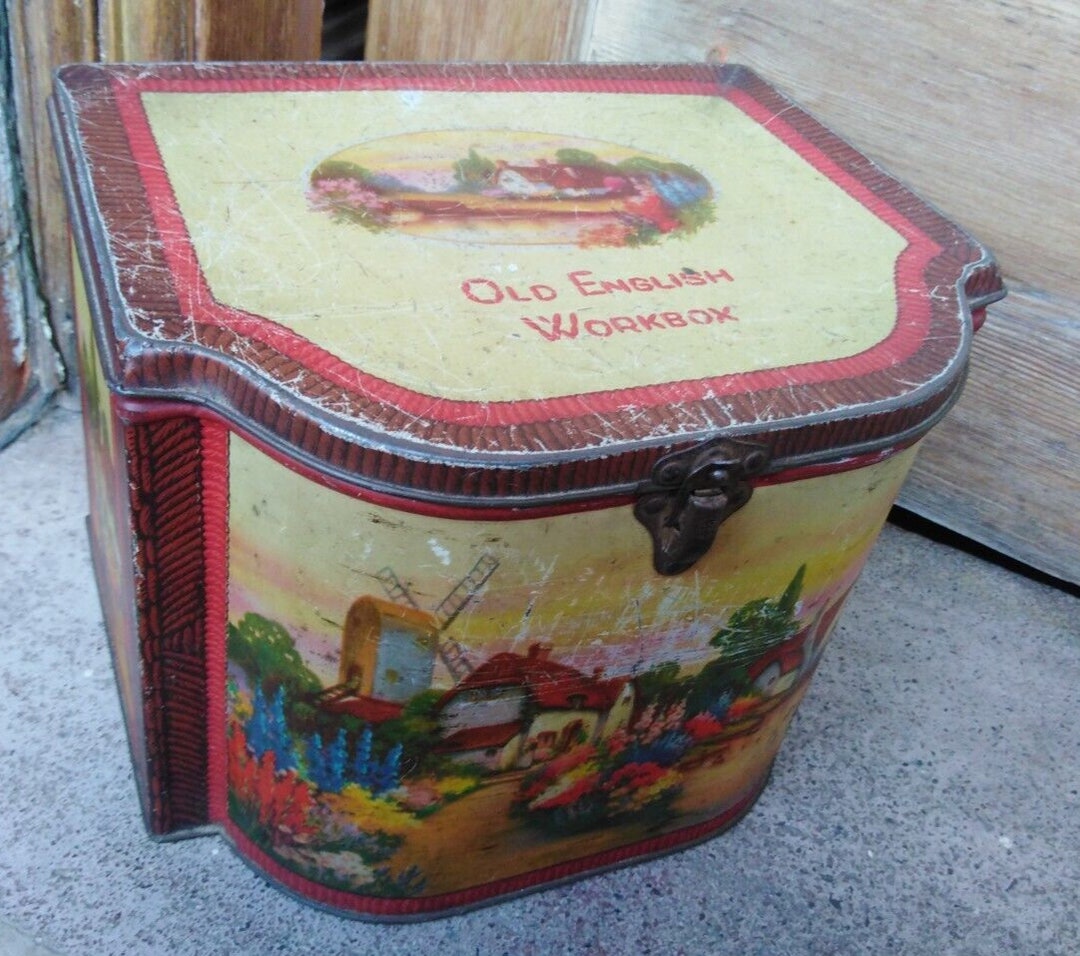 Lovely Vintage 1920's Tin Old English Workbox Working Lock. VGC PRICE ...