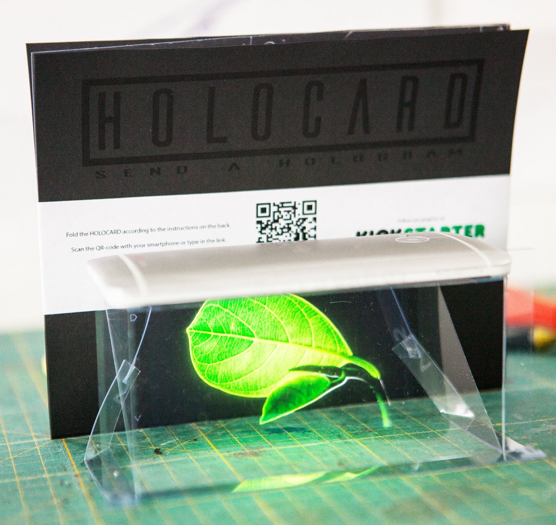 HOLOCARD Hologram Display for Smartphones Use This New - Etsy